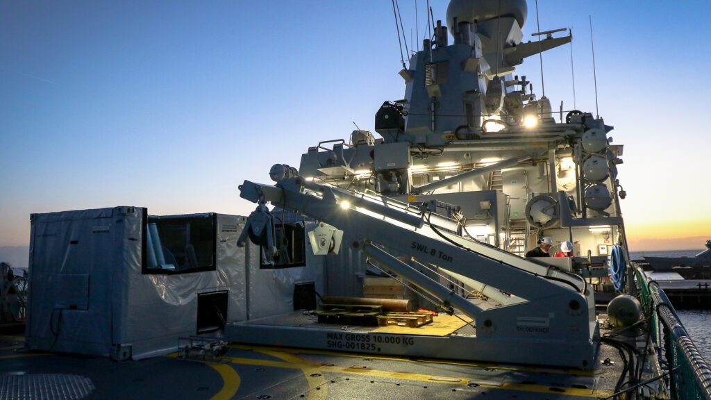 Launch and Recovery – SH Defence